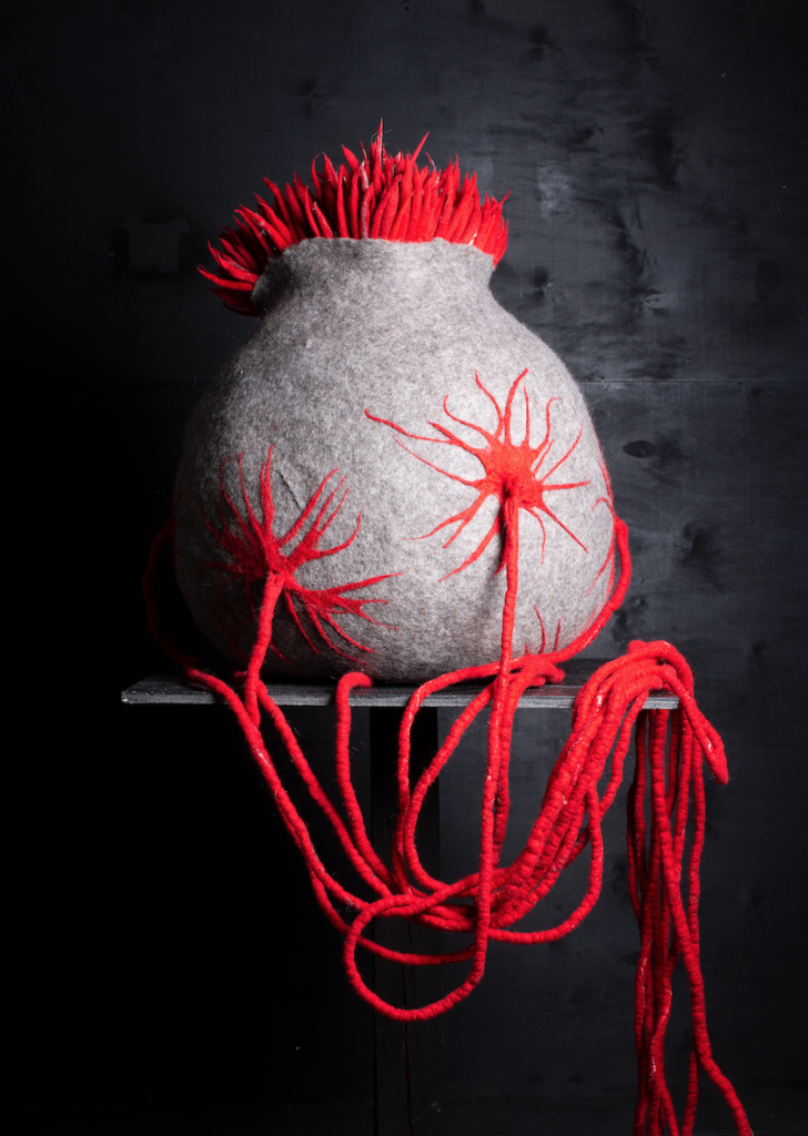 Du 19 septembre au 8 novembre, Biennale Objets Textiles, La Manufacture ...